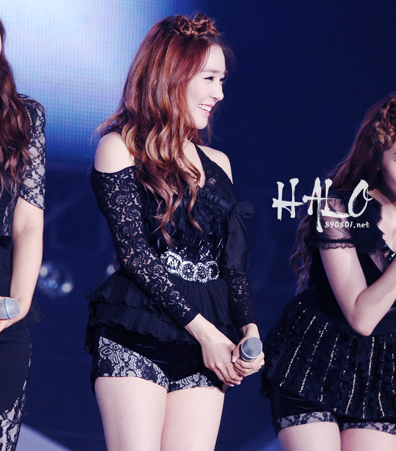 My K-Pop Database: 120818 SNSD Concert